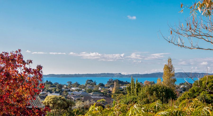 Free property data for 84 Beachlands Road, Beachlands, Auckland - homes ...
